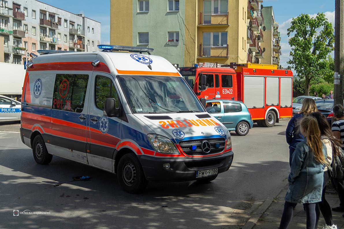 Z OSTATNIEJ CHWILI! Atak epilepsji podczas jazdy autem • Okno na Wągrowiec